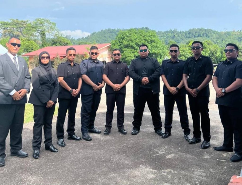 Standard Protect Service | Professional Bodyguard & Driver Service