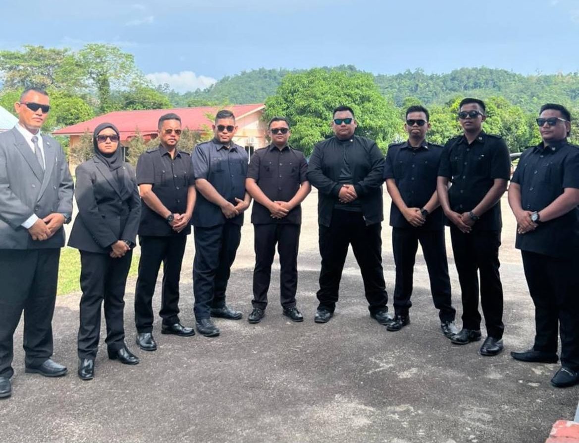 Standard Protect Service | Professional Bodyguard & Driver Service